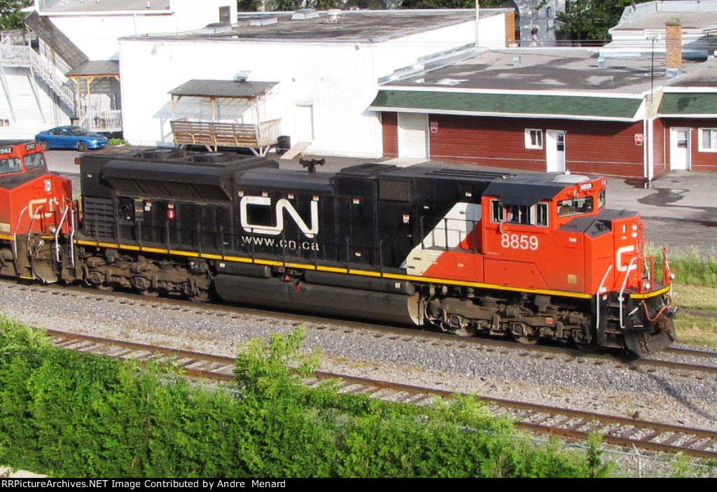 CN Rail - 8859 SD70M-2